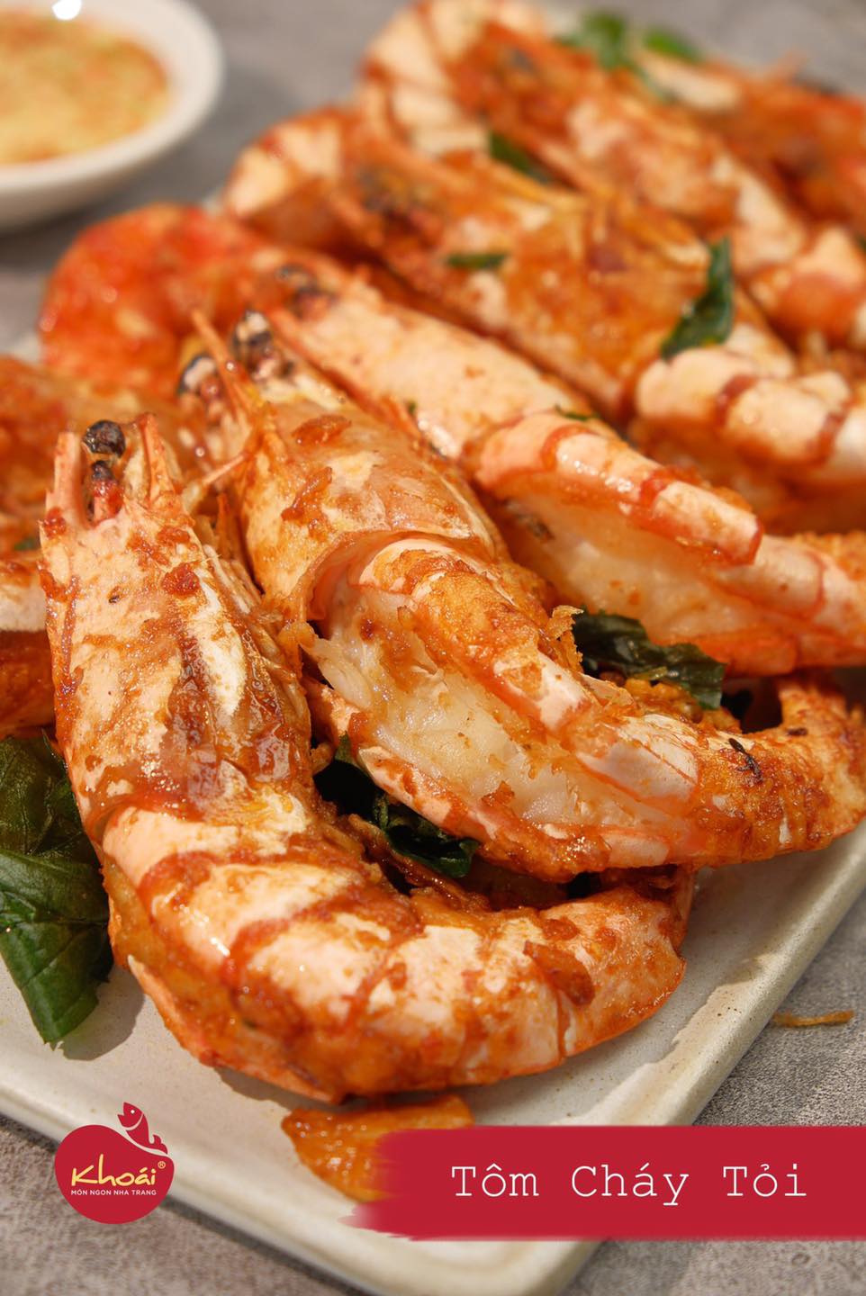TÔM CHÁY TỎI THƠM NỨC BẠN ĐÃ THỬ QUA? – Nhà hàng Khoái