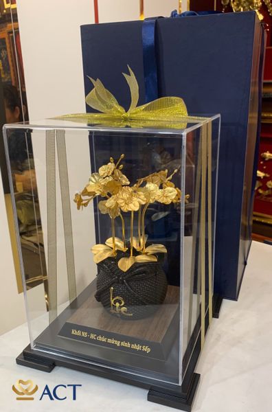 Tìm hiểu về tranh hoa Lan và ý nghĩa trong phong thủy - ACT GOLD
