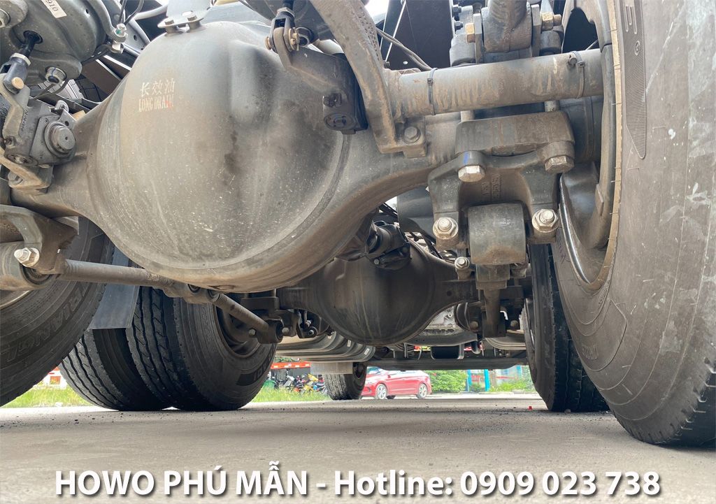 ĐẦU KÉO HOWO MAX 460 HP Howo Phú Mẫn