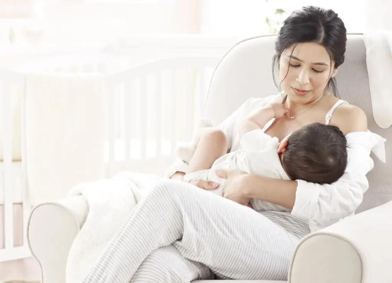 Hướng dẫn bổ sung canxi cho mẹ sau sinh đúng cách, hiệu quả – Dinh dưỡng y học