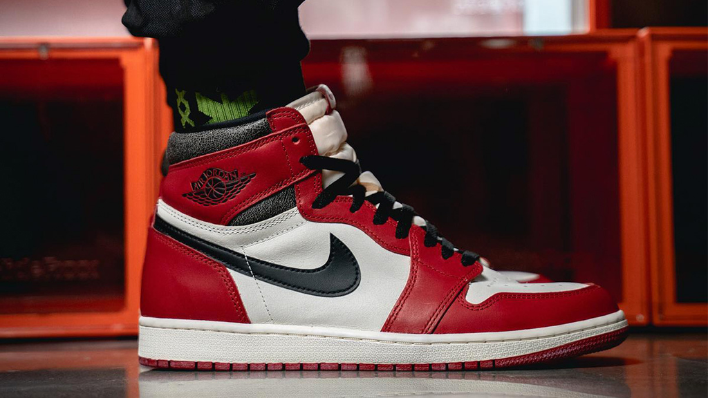 Nguồn cảm hứng đằng sau thiết kế của Air Jordan 1 Chicago – Hệ thống ...
