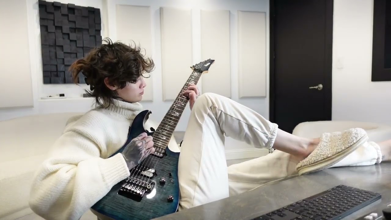 Cùng theo dõi phần Shred đày mê hoặc của Tim Henson qua tác phẩm Ego D ...