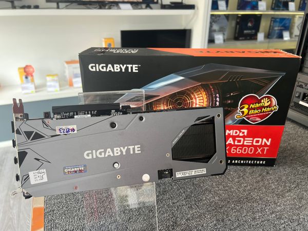 Card màn hình VGA Gigabyte RX 6600XT GAMING PRO OC 8GB 3 Fan ...