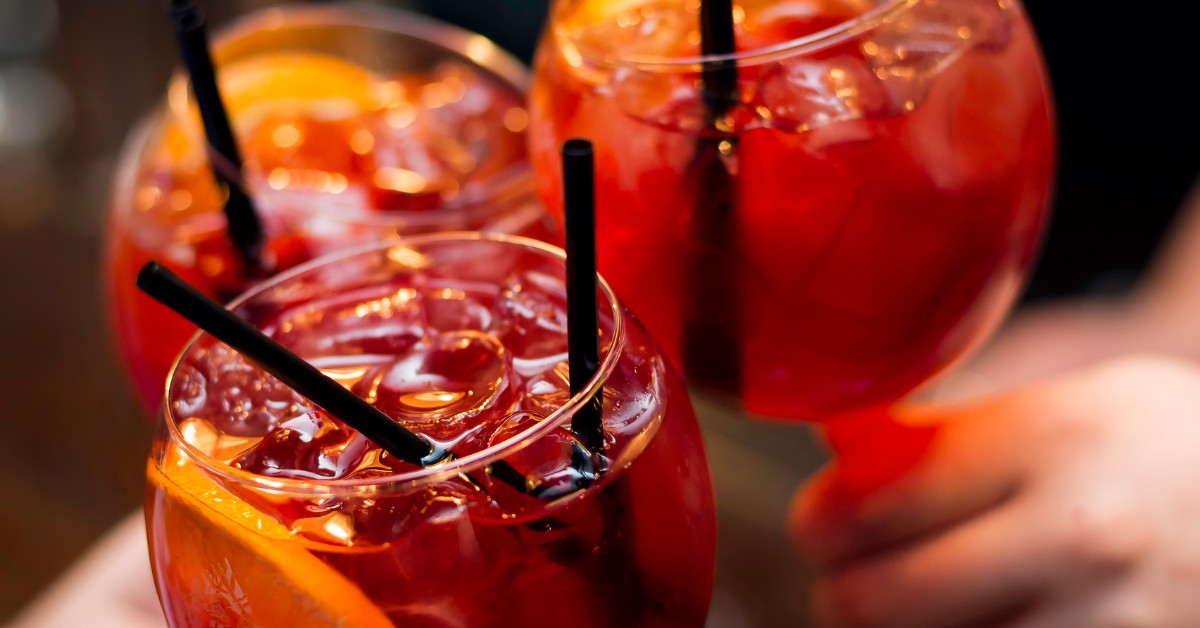 10 Loại Cocktail Pha Chế Từ Rượu Rum Giúp Nâng Tầm Bữa Tiệc – HYPER ...