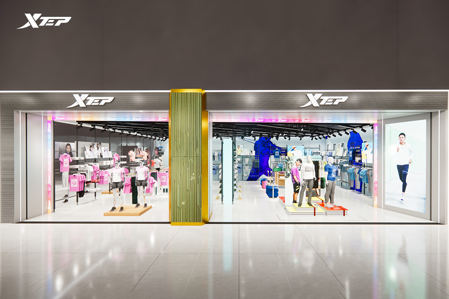 XTEP CHÍNH THỨC KHAI TRƯƠNG CỦA HÀNG ĐẦU TIÊN TẠI TP. HỒ CHÍ MINH ...