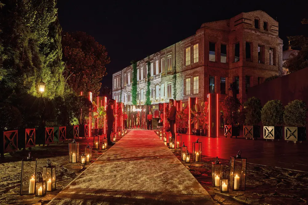 Cartier kỷ niệm Panthère tại Istanbul: Khi biểu tượng gặp gỡ lịch sử ...