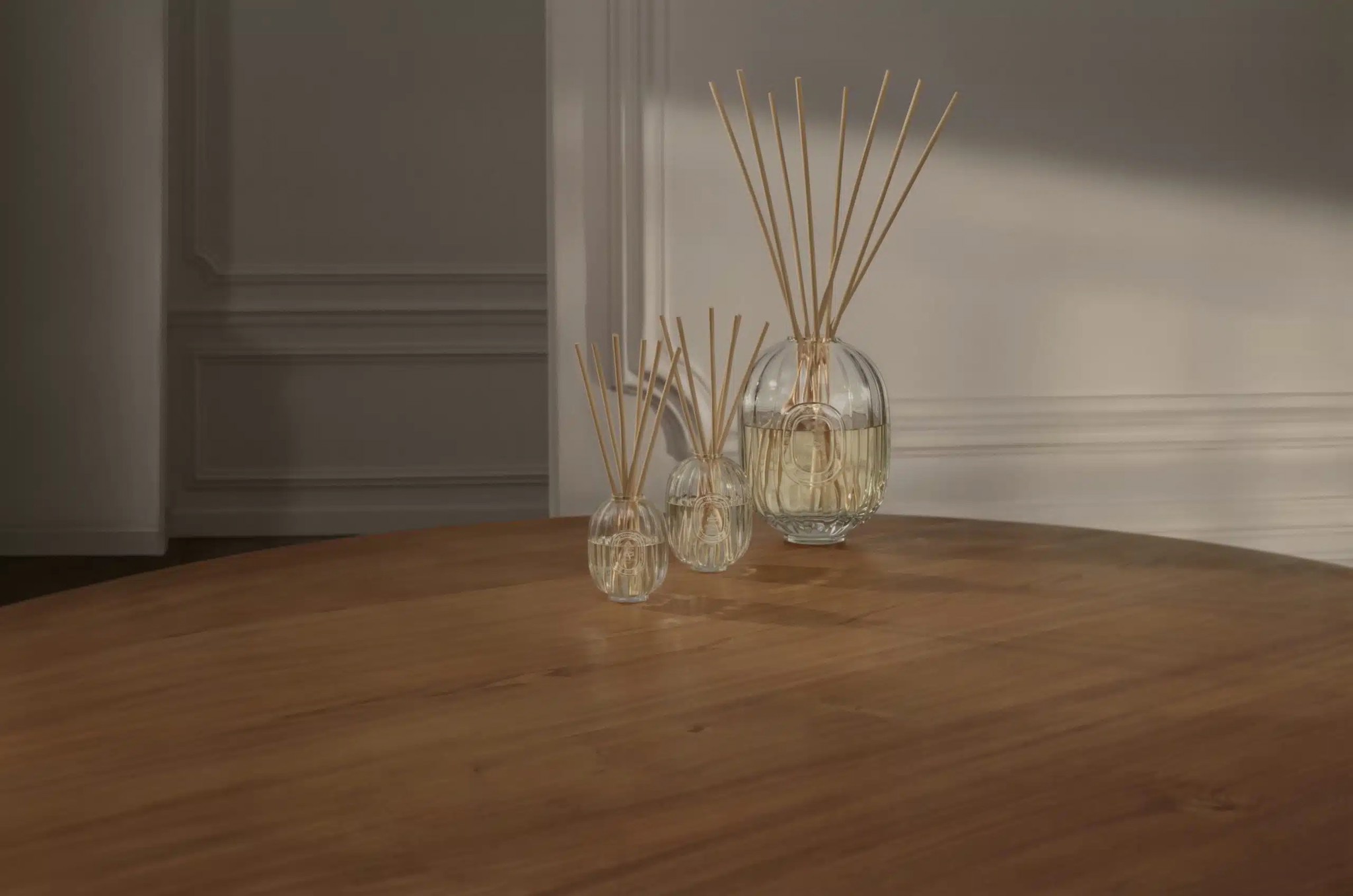 Diptyque nâng tầm trải nghiệm không gian sống với bộ khuếch tán mới ...