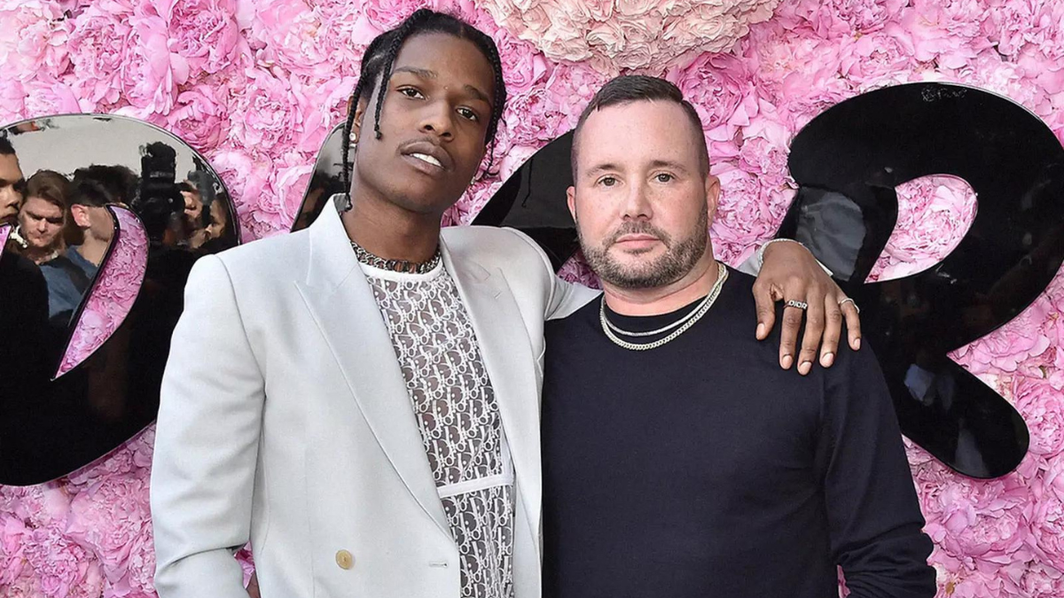 Những màn collab kinh điển làm nên tên tuổi của Kim Jones – LUXITY