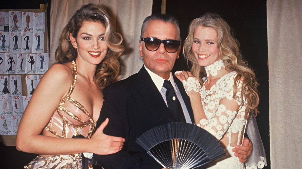 Cùng đến với triển lãm của những huyền thoại: Coco Chanel, Karl Lagerf ...