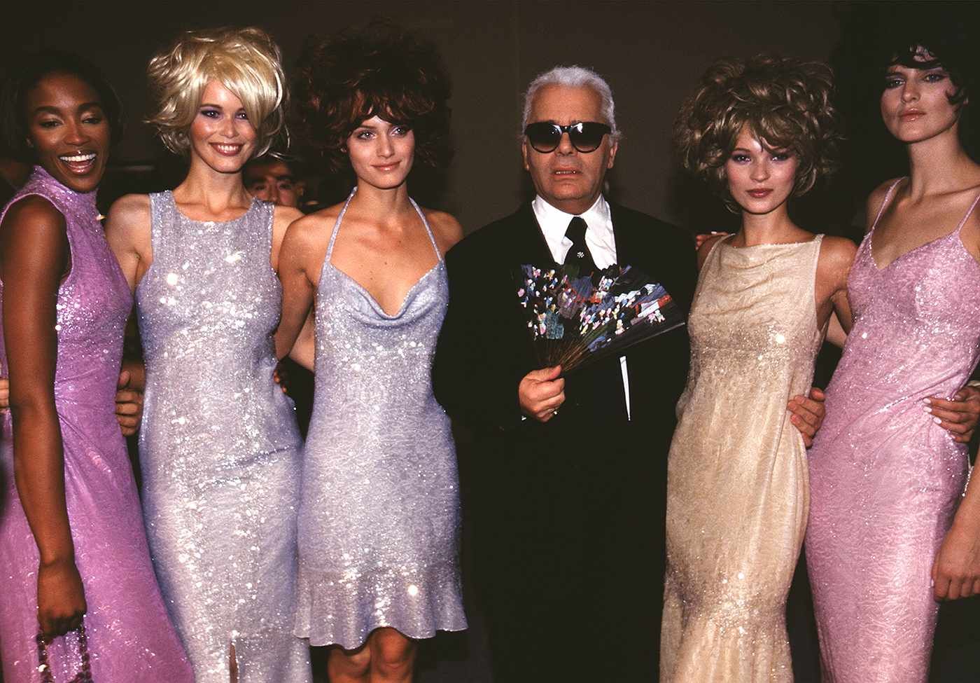 Cùng đến với triển lãm của những huyền thoại: Coco Chanel, Karl Lagerf ...