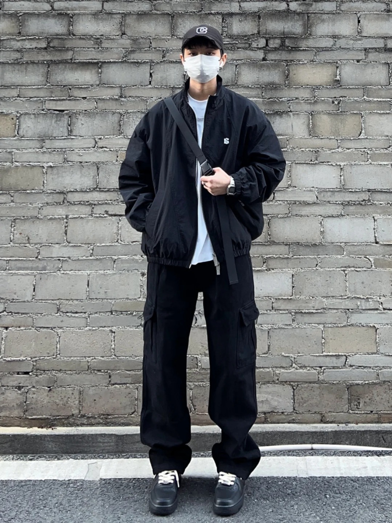 Form Boxy là gì? Cách phối đồ với những chiếc áo Form Boxy cá tính