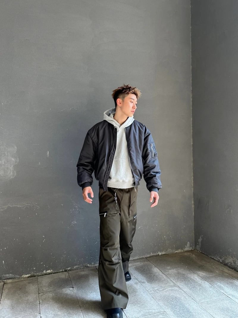 Form Boxy là gì? Cách phối đồ với những chiếc áo Form Boxy cá tính