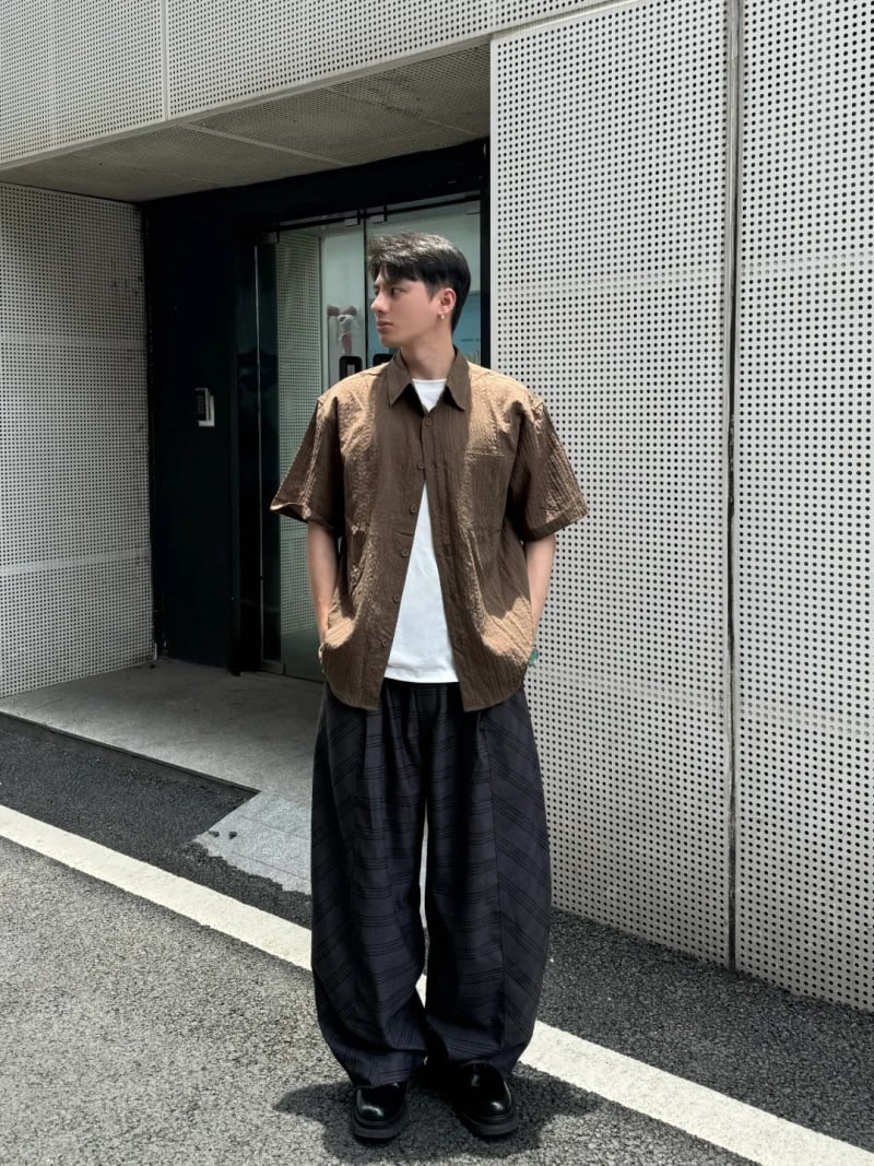 Form Boxy là gì? Cách phối đồ với những chiếc áo Form Boxy cá tính