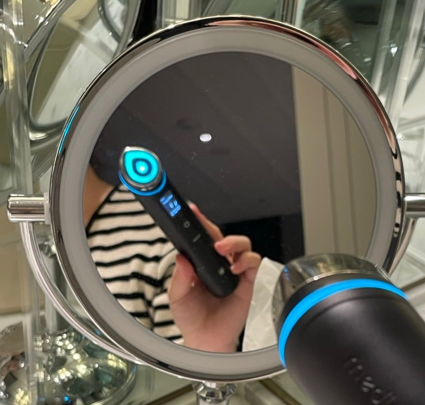 Thiết bị AGE-R Booster Pro – medicube