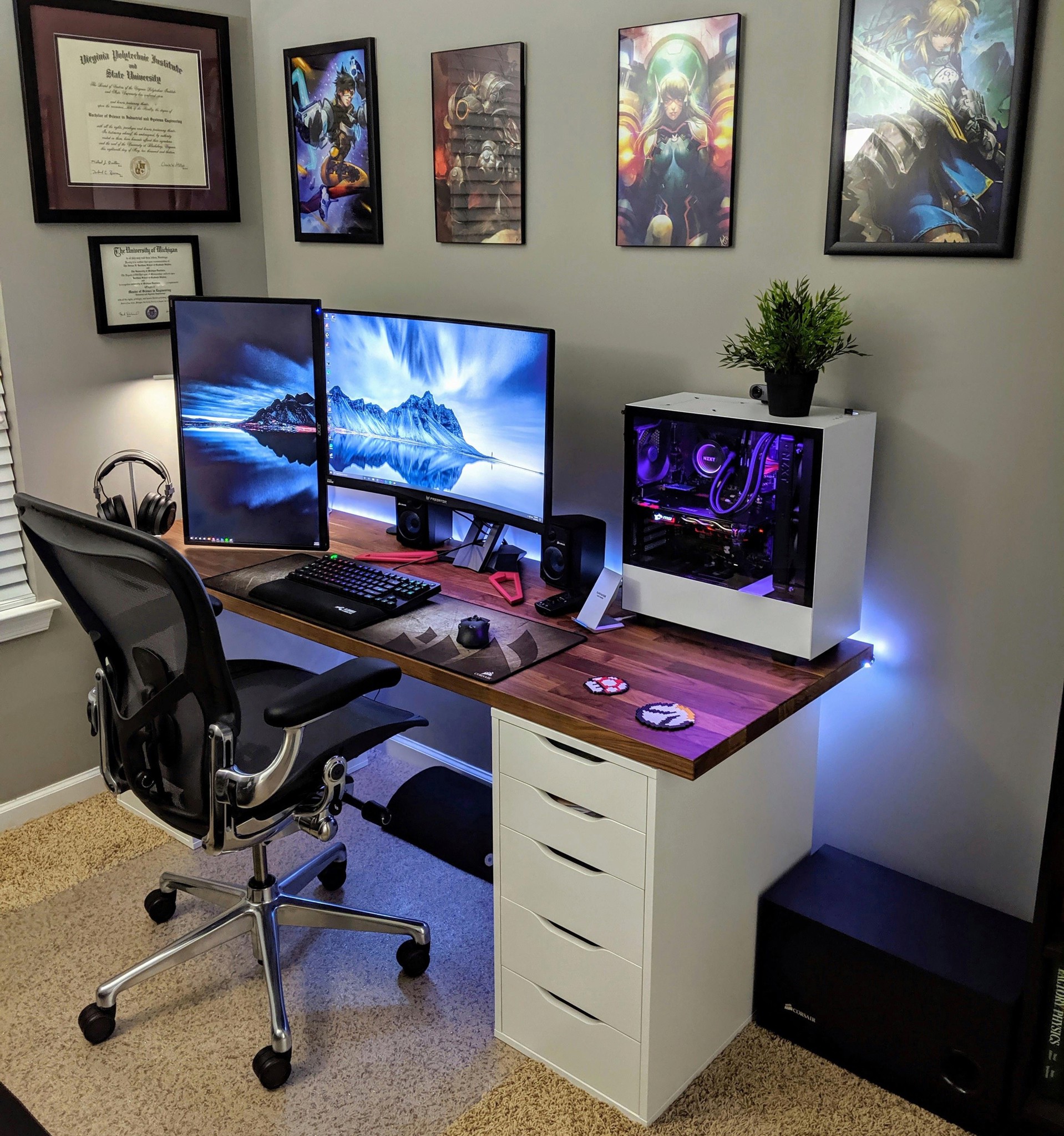 Hơn 30 gaming desk decor ideas để tối ưu hóa không gian chơi game của bạn