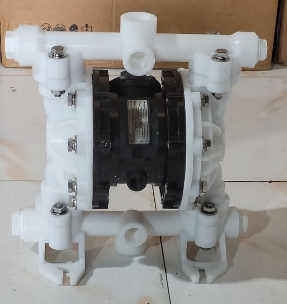 Máy Bơm QBY-15 Nhựa PP