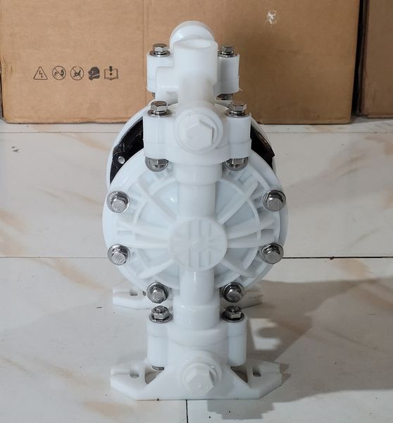 Máy Bơm QBY-15 Nhựa PP