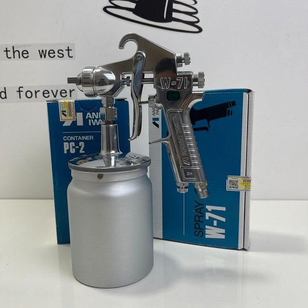 SÚNG PHUN SƠN ANEST IWATA W71