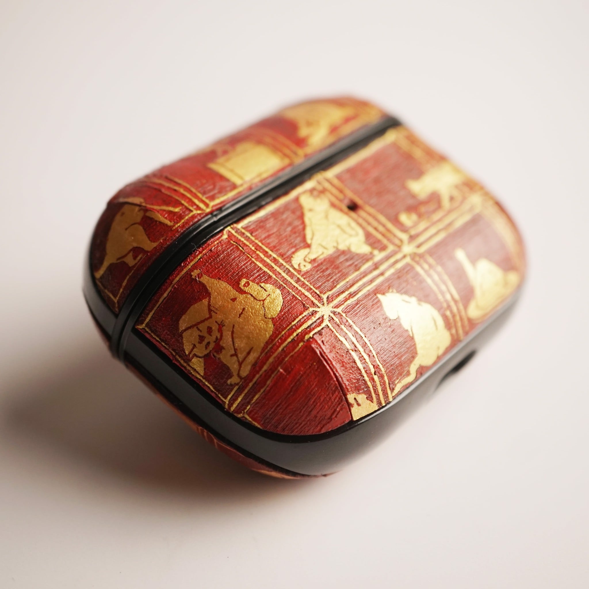 Ốp airpod 3 – Đỏ Art