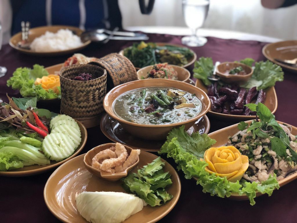 10 món ngon có tiếng của Lào – Goseetour