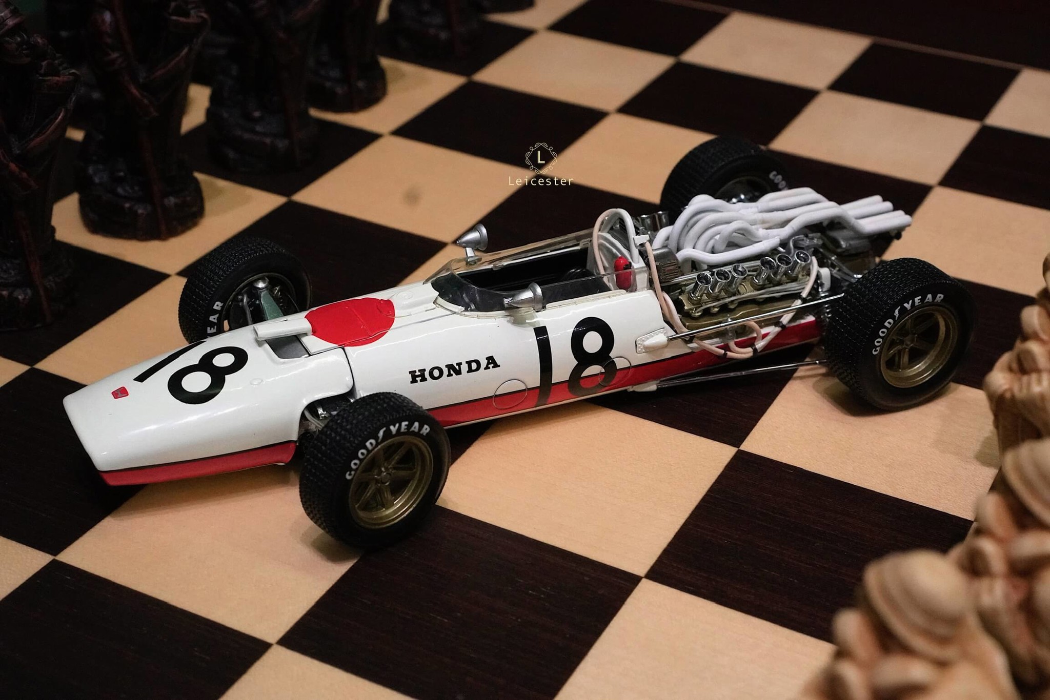 XE MÔ HÌNH TỈ LỆ 1:20 HONDA RA273 F1 1966 ITALIAN GRAND PRIX – Leicester