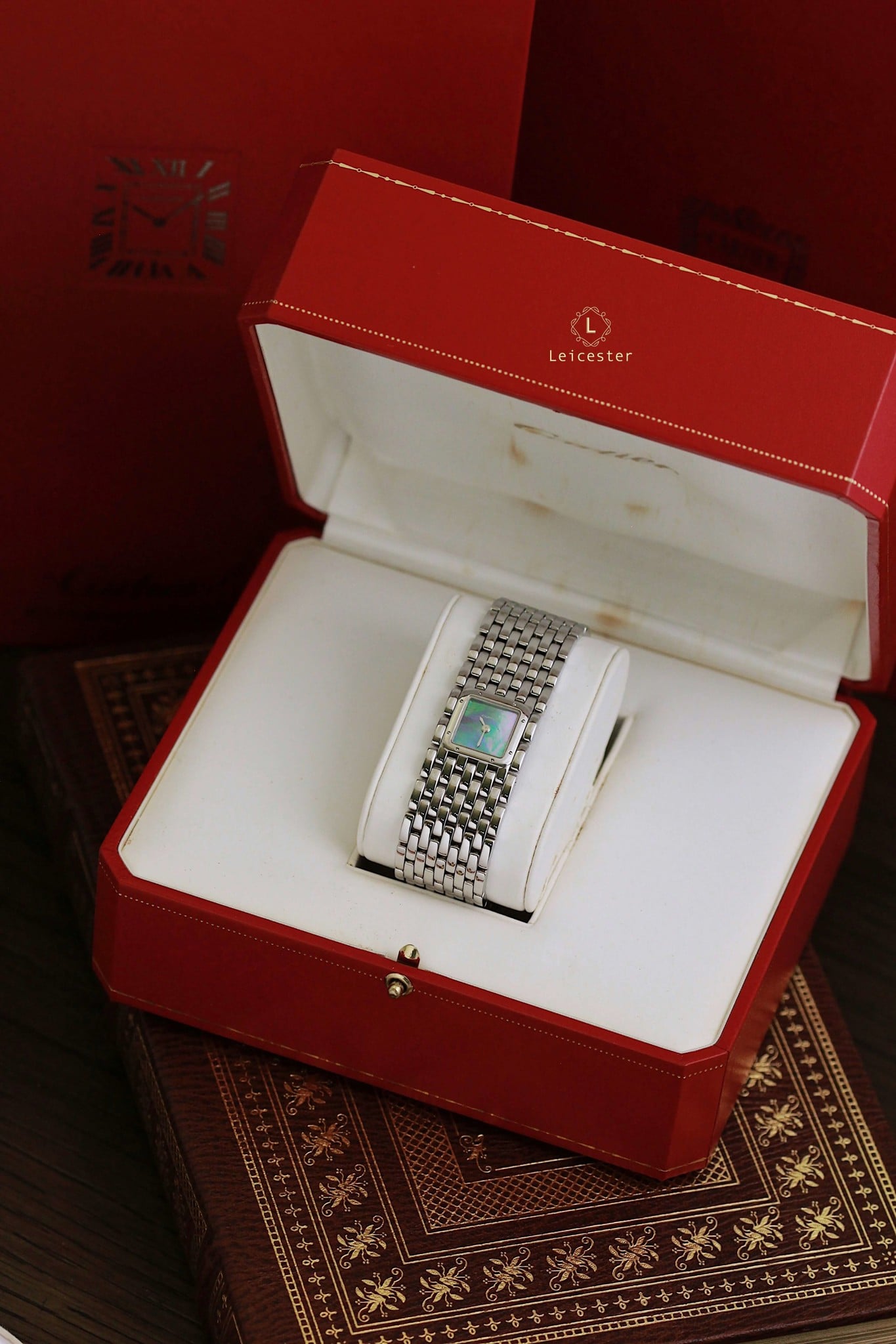 Cartier Panthère Ruban – Leicester