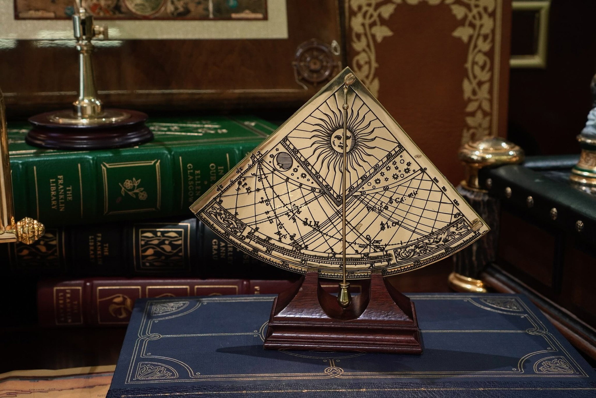 Gunter's Quadrant – Leicester