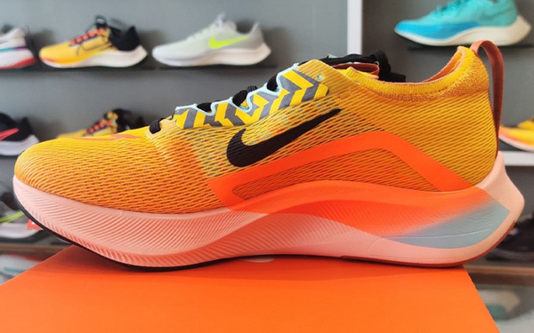 Nike Zoom Fly 4: Có phải là đôi giày chạy bộ đáng giá?