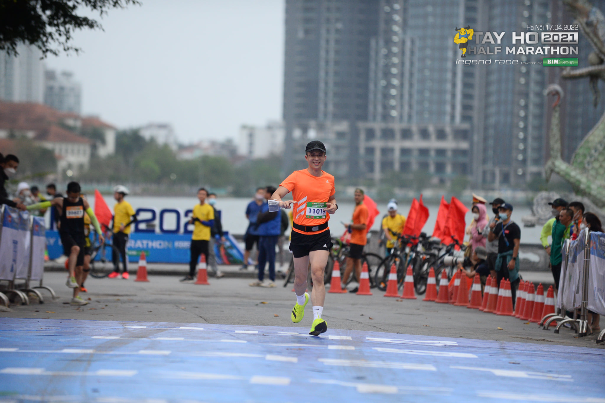 Giải chạy Tay Ho Half Marathon 2021 | VRace