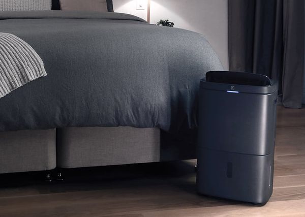 Máy hút ẩm phòng ngủ: Lựa chọn hoàn hảo cho giấc ngủ ngon