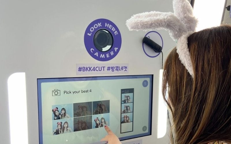 Máy Photo booth Giá Bao Nhiêu? Giá Máy Chụp Ảnh Photobooth SimpleTech