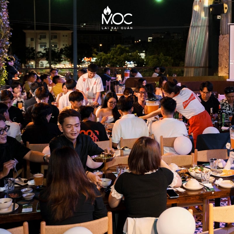 Trời Mưa Ghé Mộc Lai Rai - Thưởng Thức Món Ngon, Quây Quần Bên Nhau ...