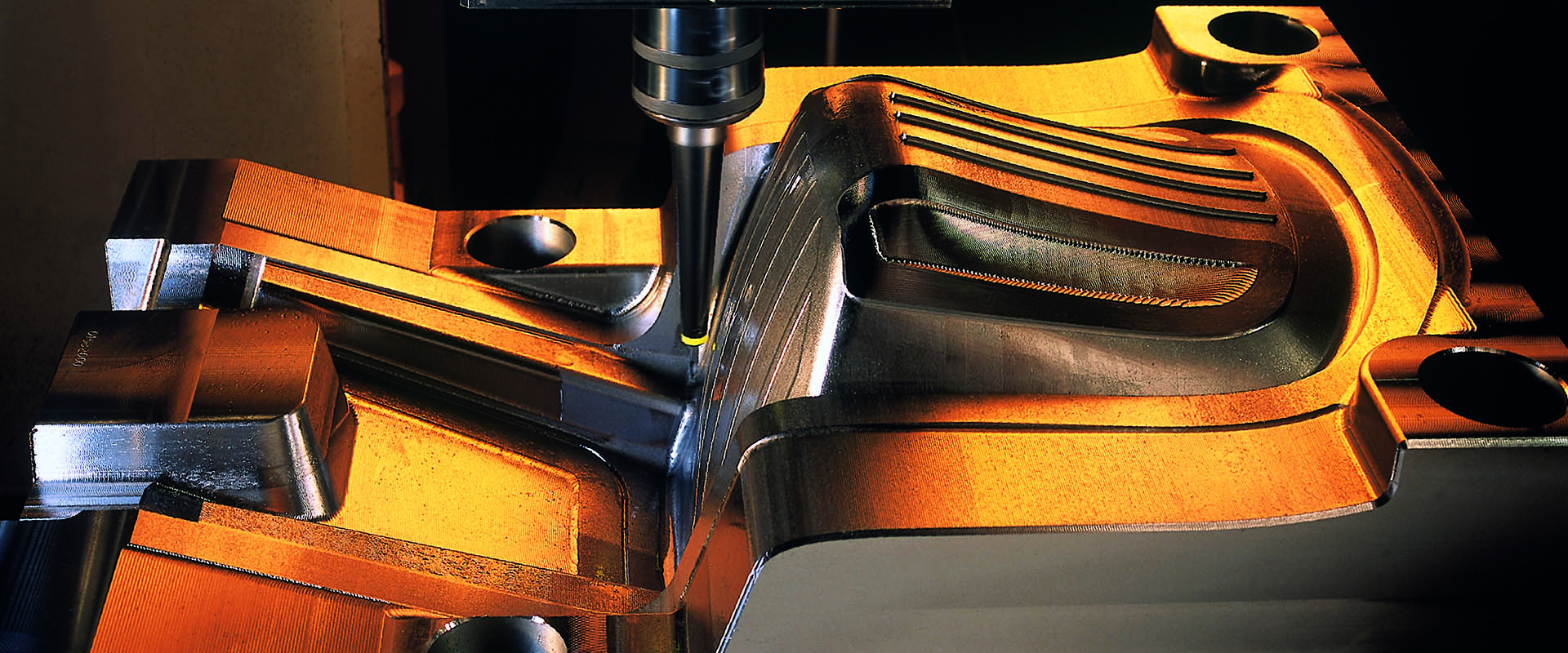 KHUÔN MẪU - PRECISION MOLDS – FUVI MOLD