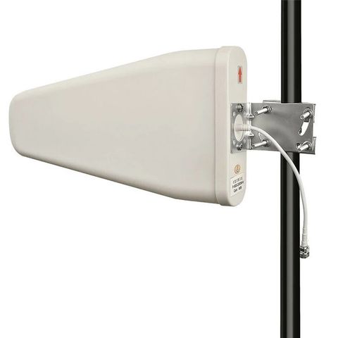 Anten Yagi Định Hướng 698-2700MHz, 11dBi – FiberTel