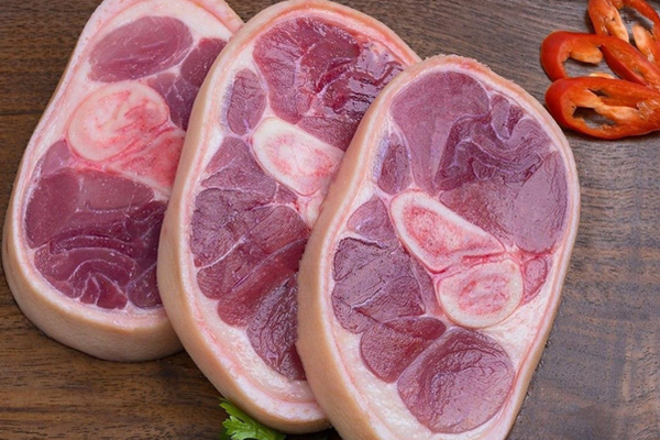 Khoanh giò heo bao nhiêu calo? Khoanh giò heo làm món gì ngon nhất | 5giay