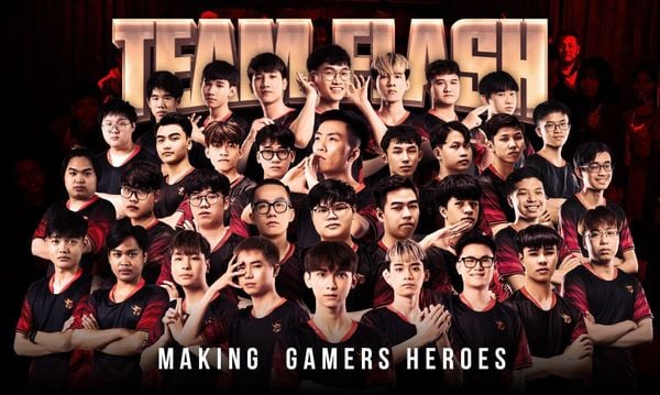 TEAM FLASH