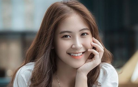 Tạm Biệt Mụn Cứng Đầu Với Kem Đặc Trị Mụn Else – Bí Quyết Của Làn Da H ...