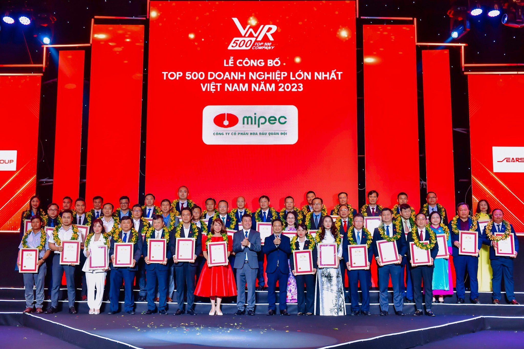 NĂM THỨ 15 LIÊN TIẾP MIPEC ĐƯỢC VINH DANH TRONG TOP 500 DOANH NGHIỆP L