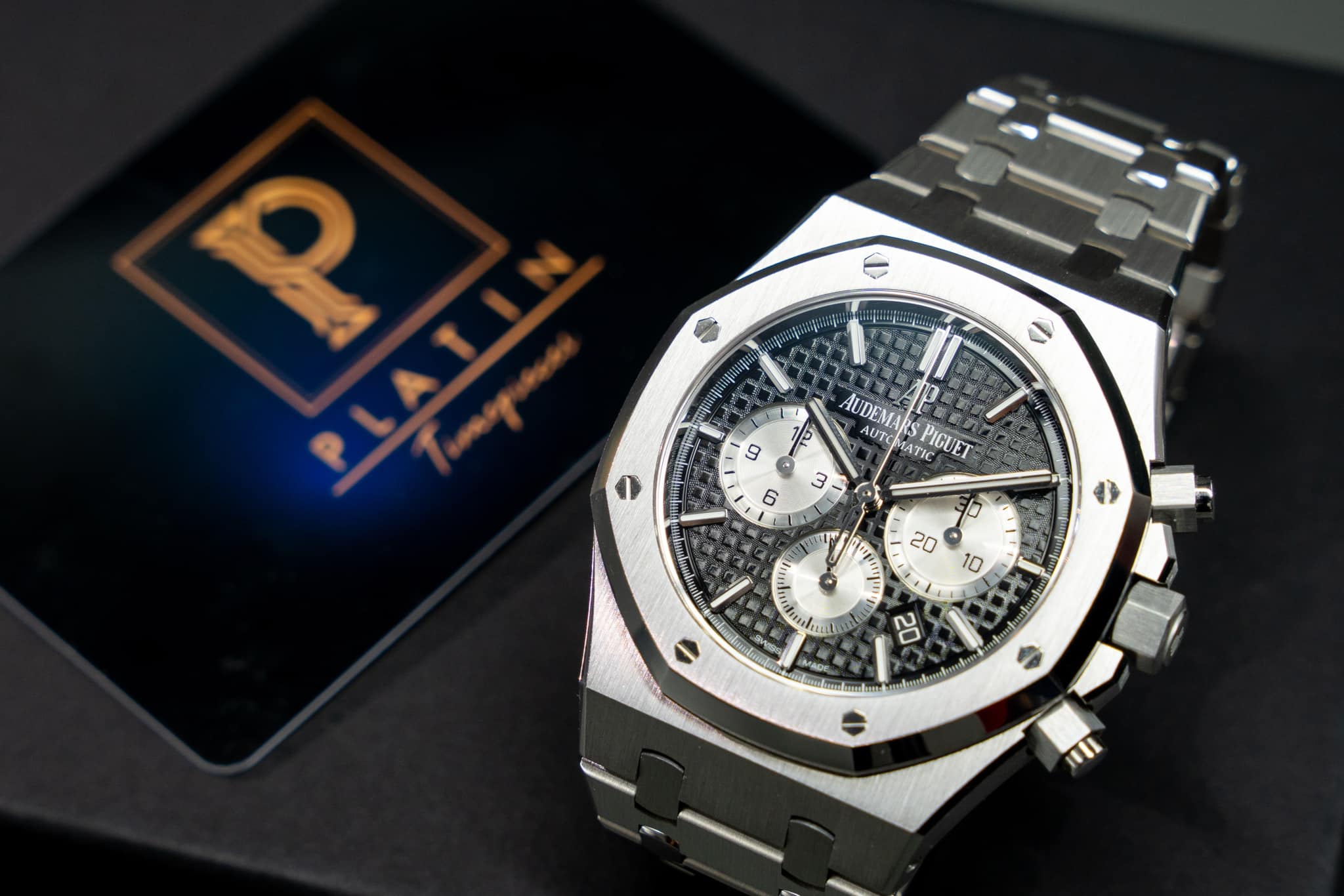 Khám phá hành trình phát triển của Audemars Piguet Royal Oak– Platin ...