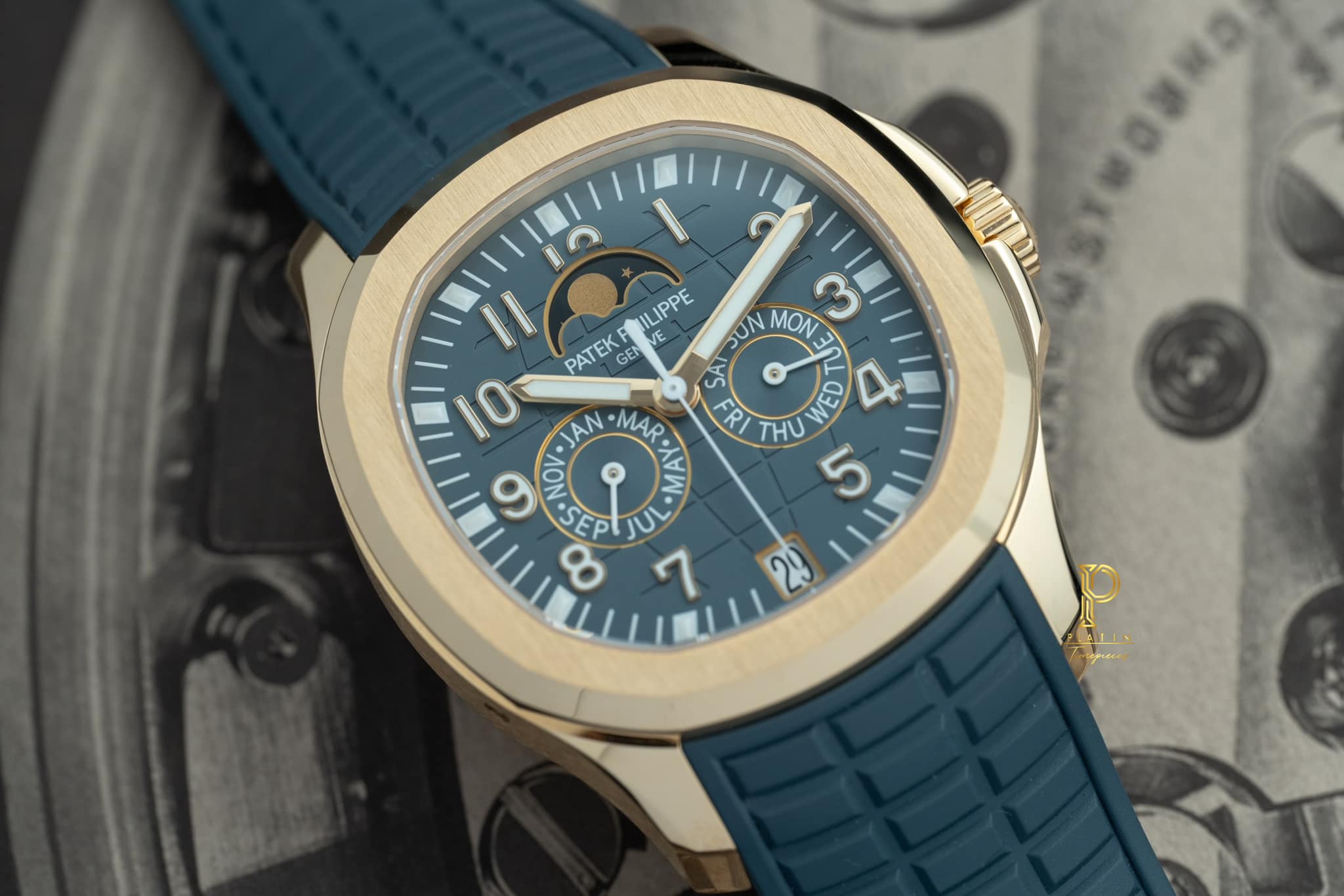 Đồng Hồ Patek Philippe Aquanaut 5261R-001– Platin Timepieces