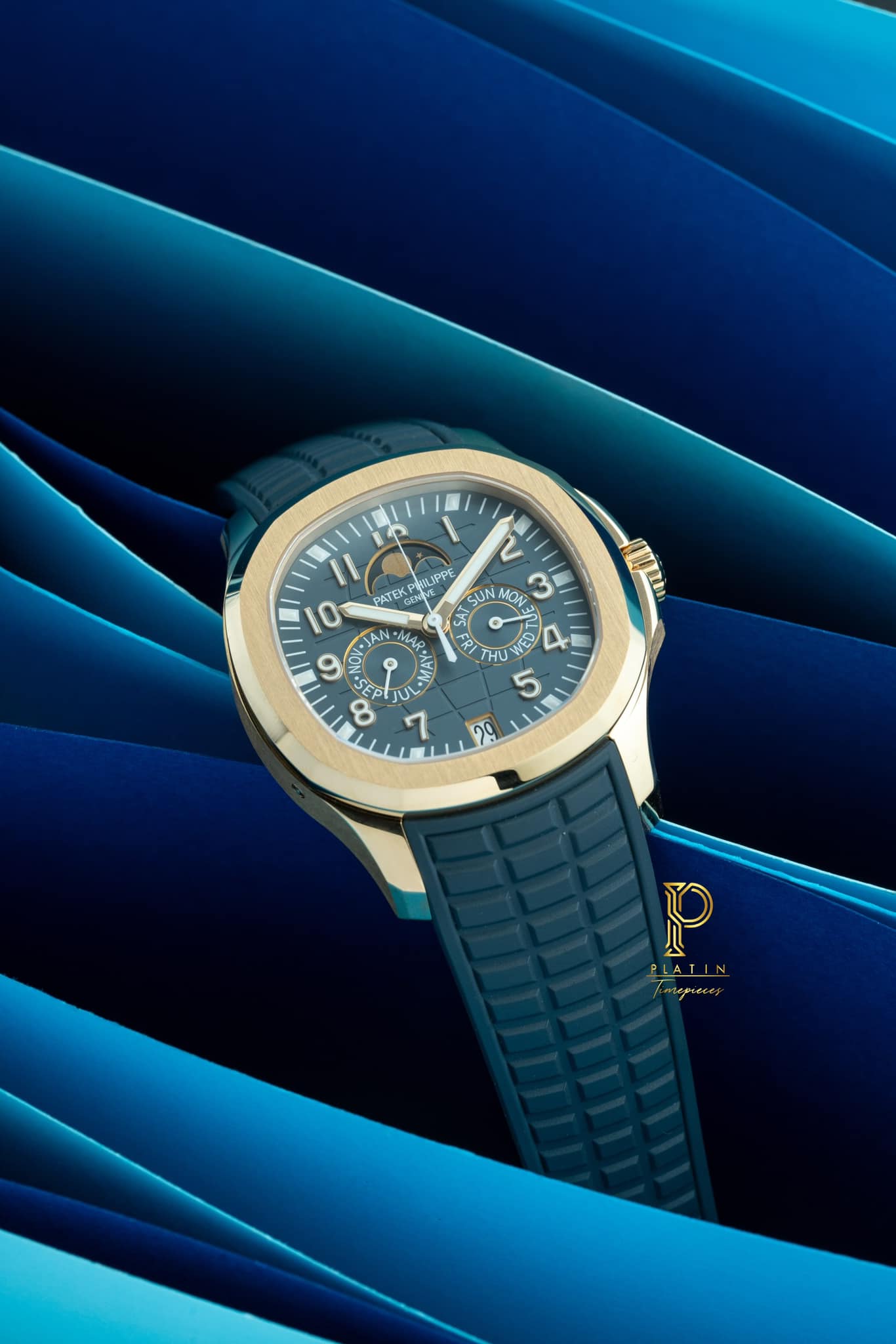 Đồng Hồ Patek Philippe Aquanaut 5261R-001– Platin Timepieces