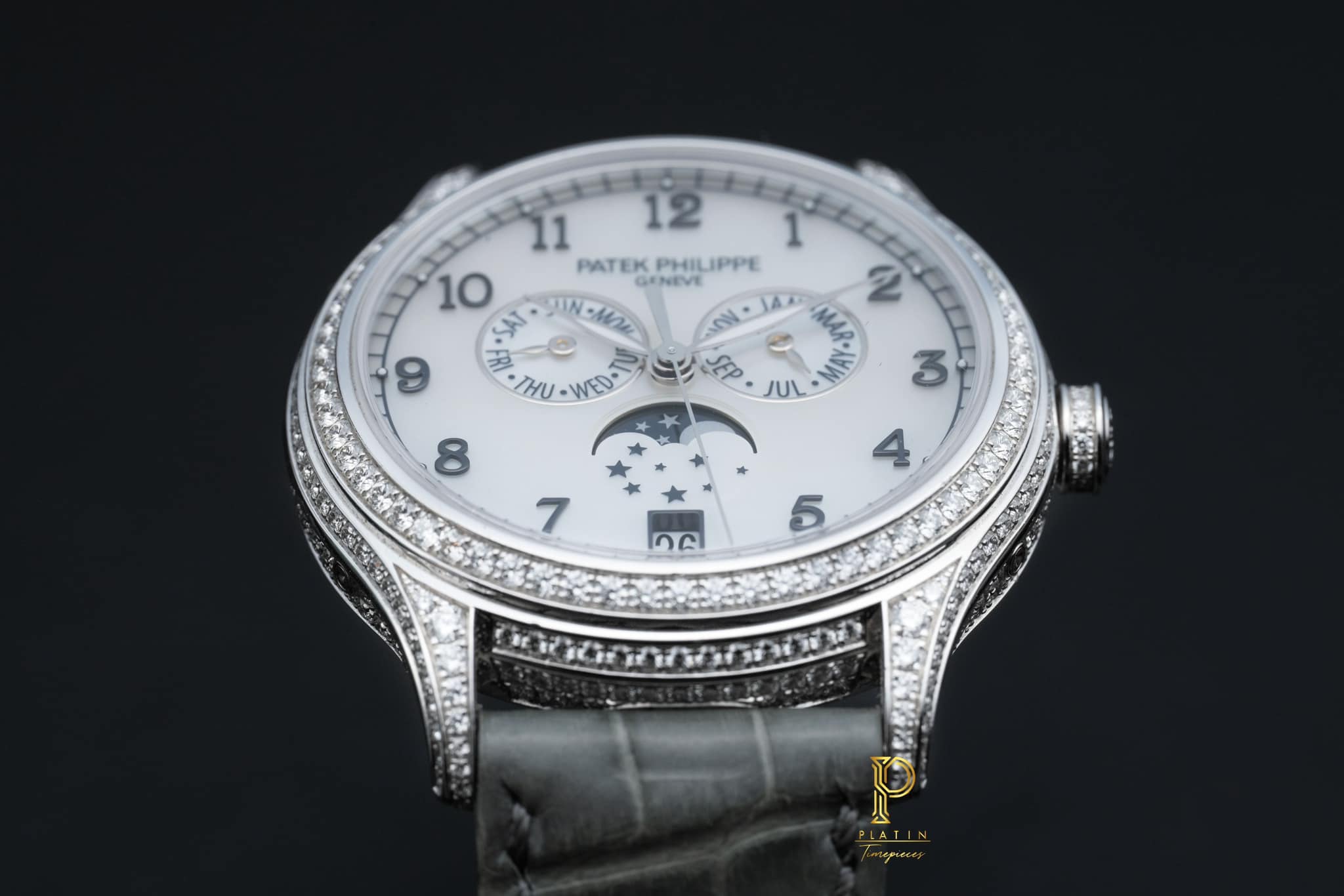 Đồng hồ Patek Philippe Complications 4948G-010 Nạm kim cương MOP ...