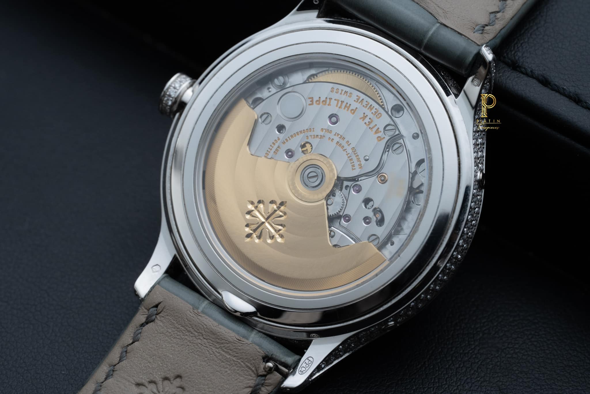 Đồng hồ Patek Philippe Complications 4948G-010 Nạm kim cương MOP ...