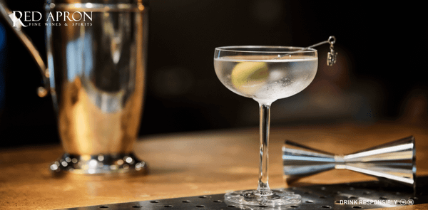 Martini: Bí quyết pha chế cocktail hoàn hảo tại nhà
