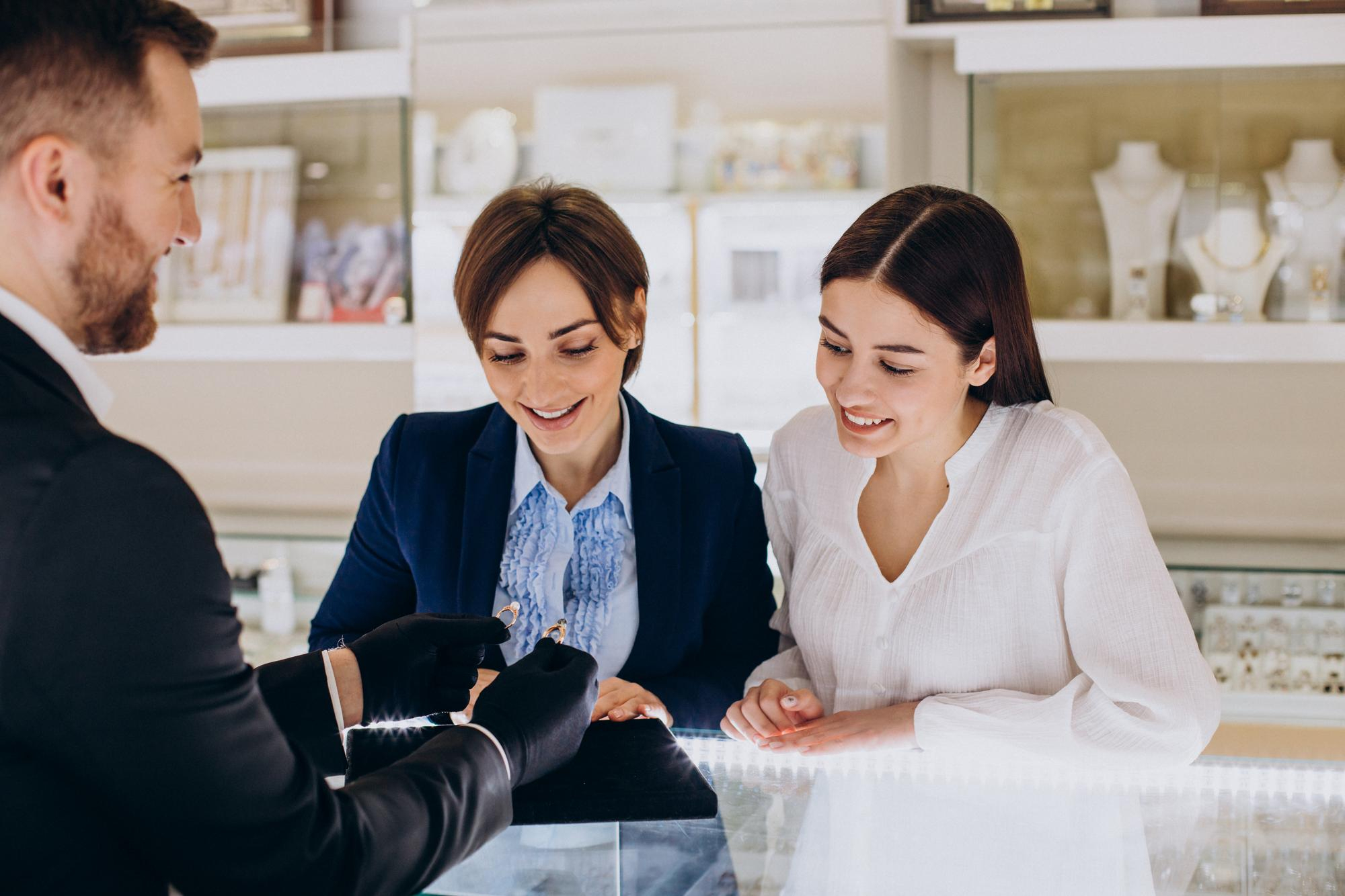 7 Ways to Attract Jewelry Customers Without Paid Ads – KP Jewelry