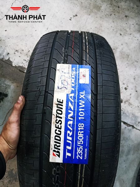 Bridgestone 235/50R18 Turanza T005