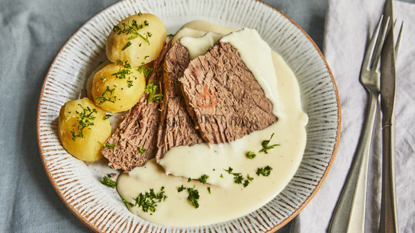 Guide to Cooking Rindfleisch mit Meerrettichsoße – Bratwurst Haus