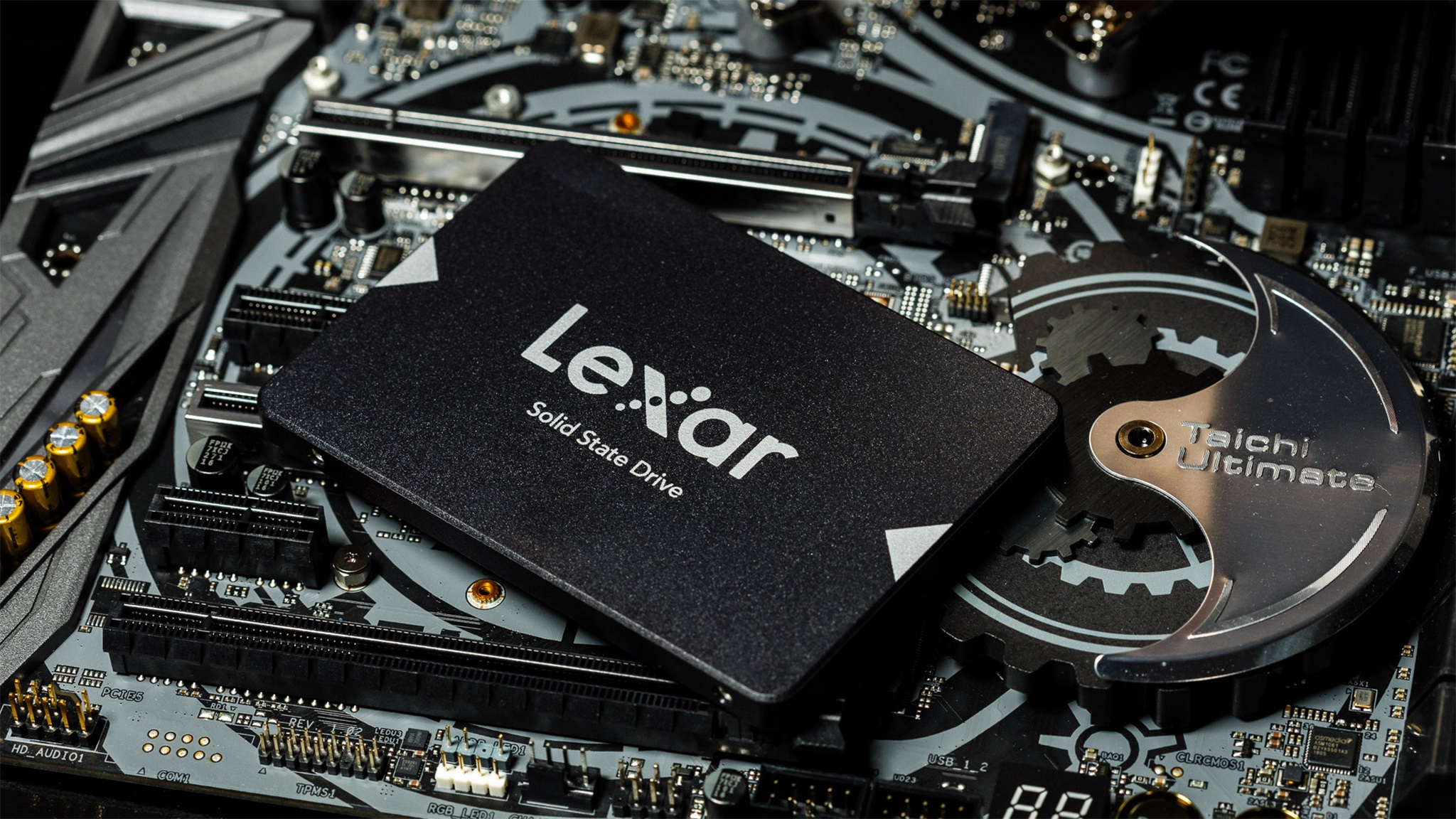 Vì sao SSD dung lượng lớn càng ngày càng rẻ? Đây là câu trả lời cho bạ ...