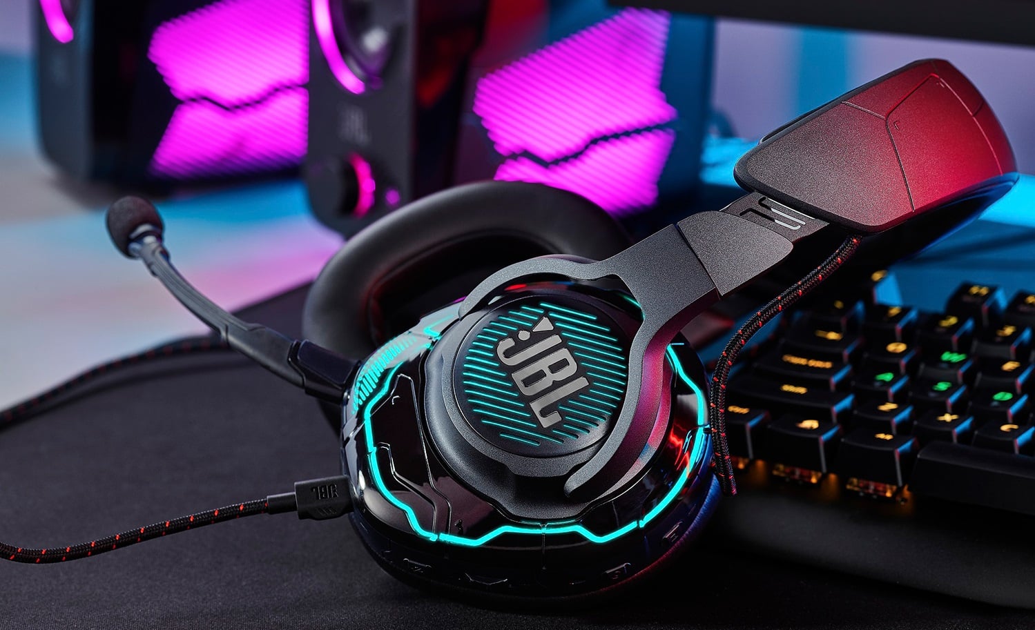 Điểm qua các dòng tai nghe gaming JBL Quantum sắp về Việt Nam, giá từ ...