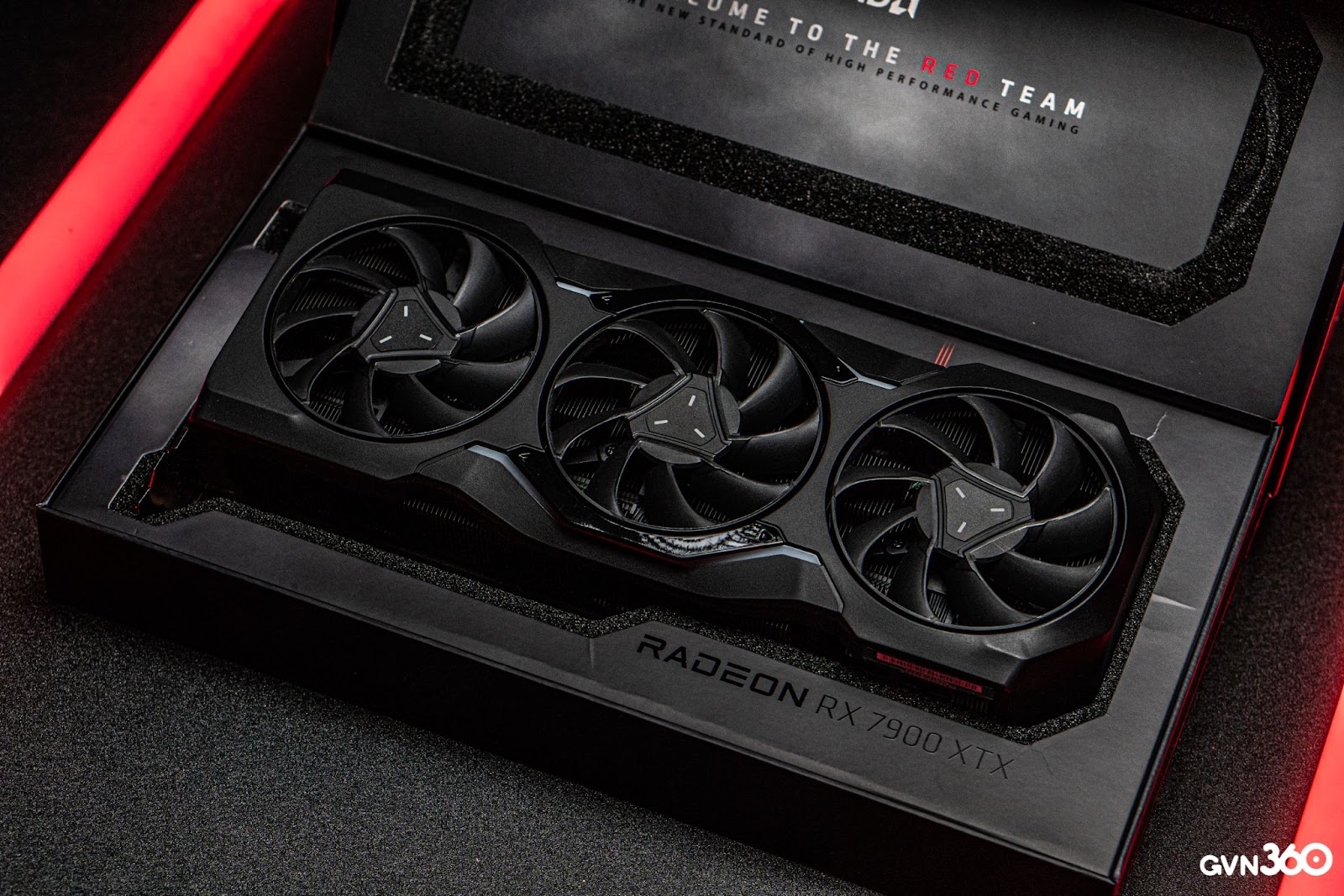Radeon RX 7900 XTX – Chạm tới niềm kiêu hãnh của AMD với giá từ 33 tri ...